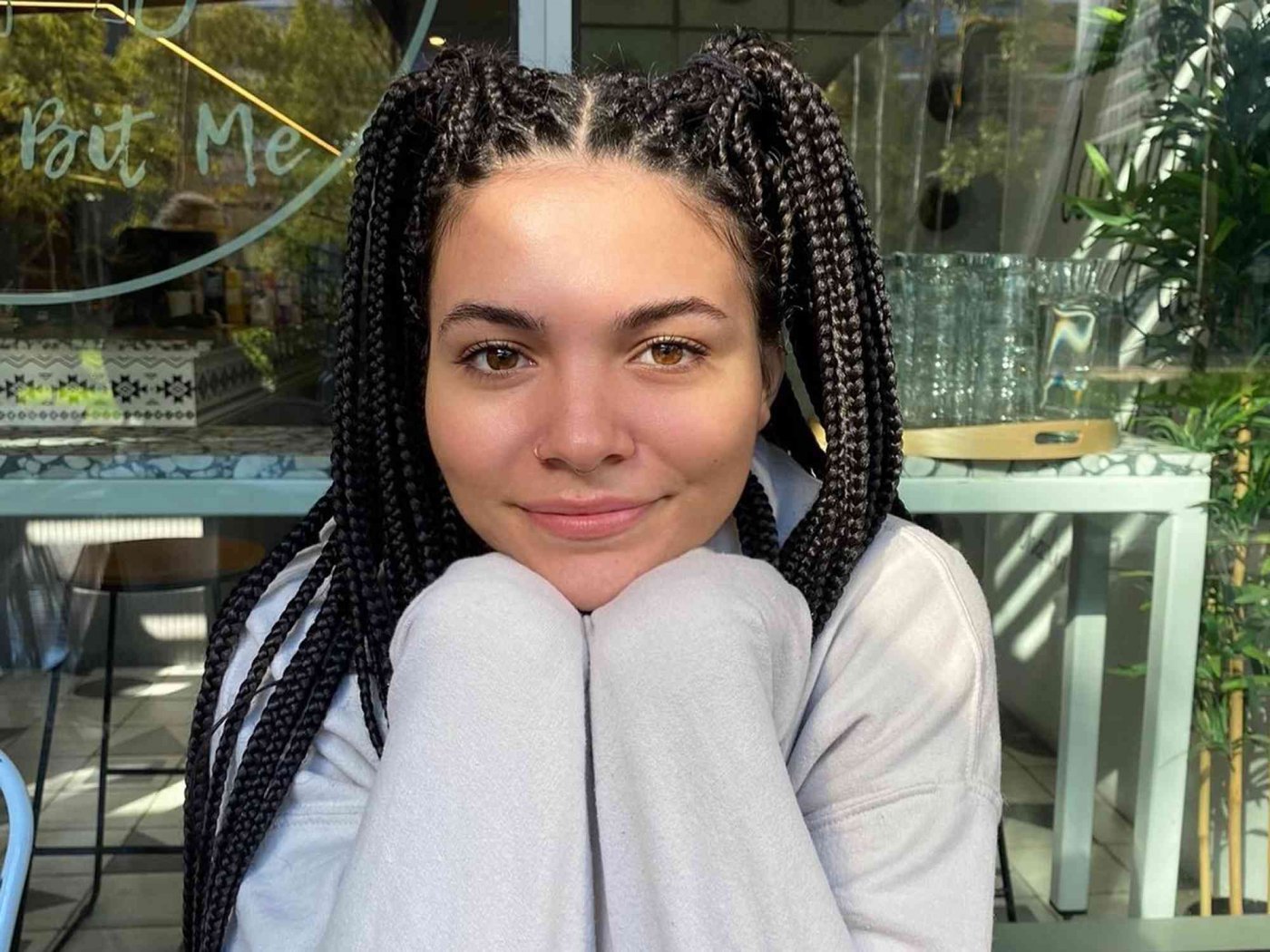 Lexi Jones, figlia di David Bowie, debutta con "Xandri"